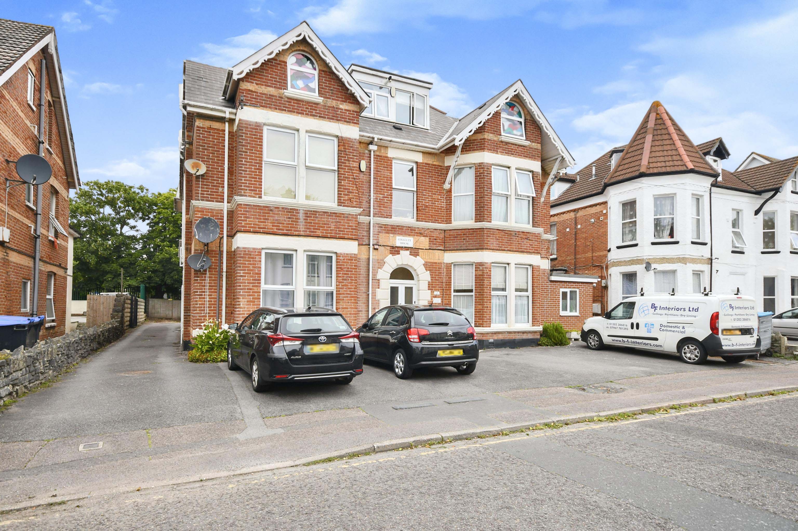 2 bedroom flat for sale in 36 Westby Road, Bournemouth, BH5 1FD
