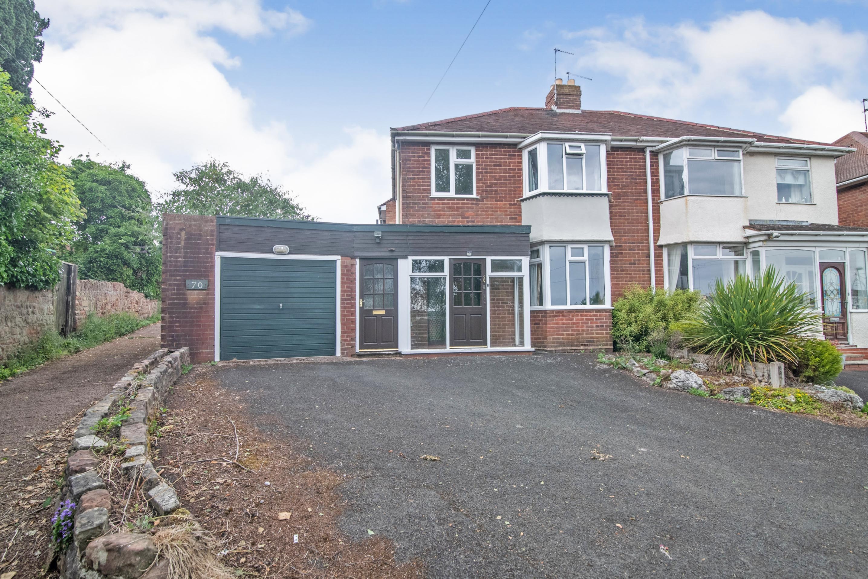 3 bedroom semi-detached house for sale in Quarry Lane, Halesowen, B63 4PD