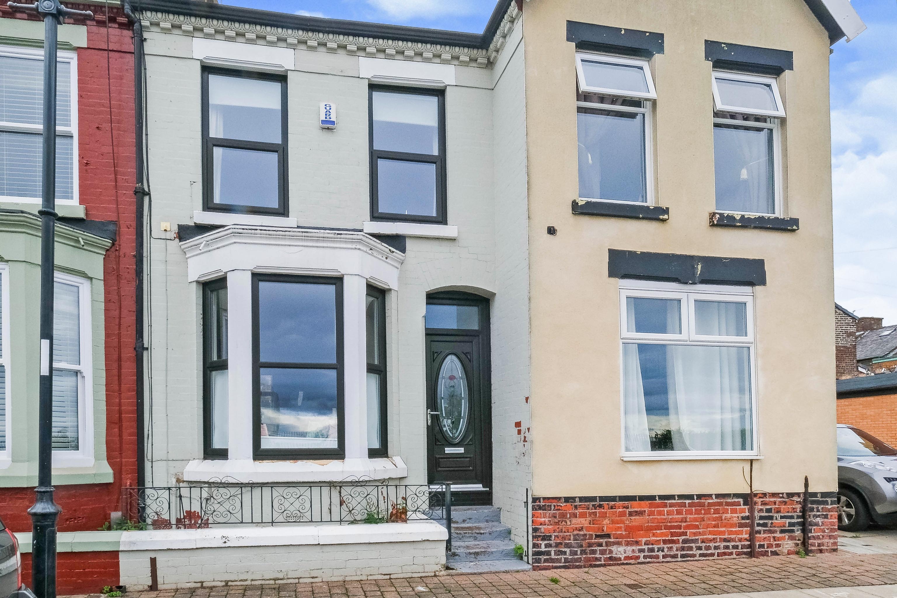 3 bedroom terraced house for sale in Grafton Street, Liverpool, L8 4QX