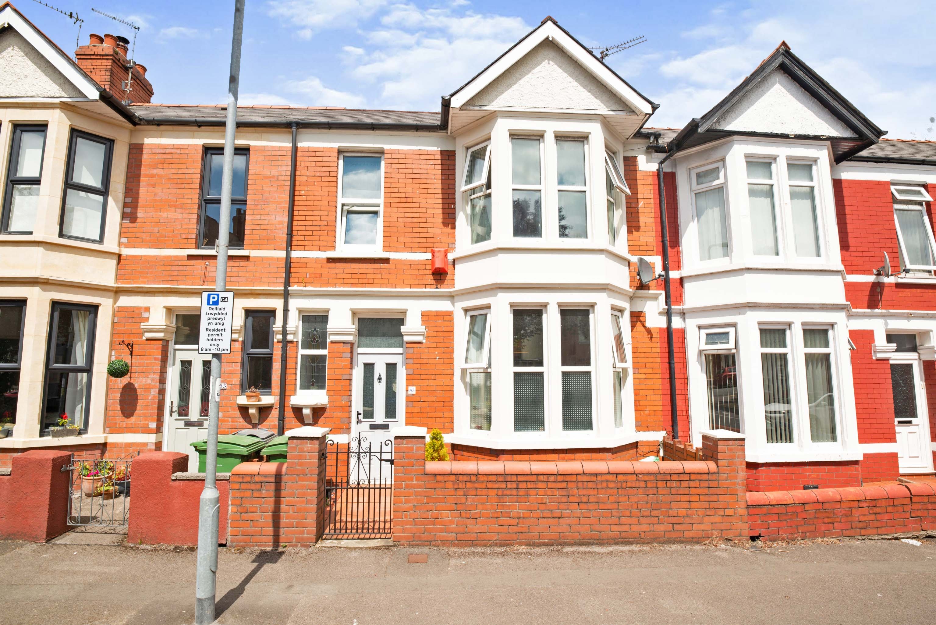 3 bedroom terraced house for sale in Clodien Avenue, Cardiff, CF14 3NN