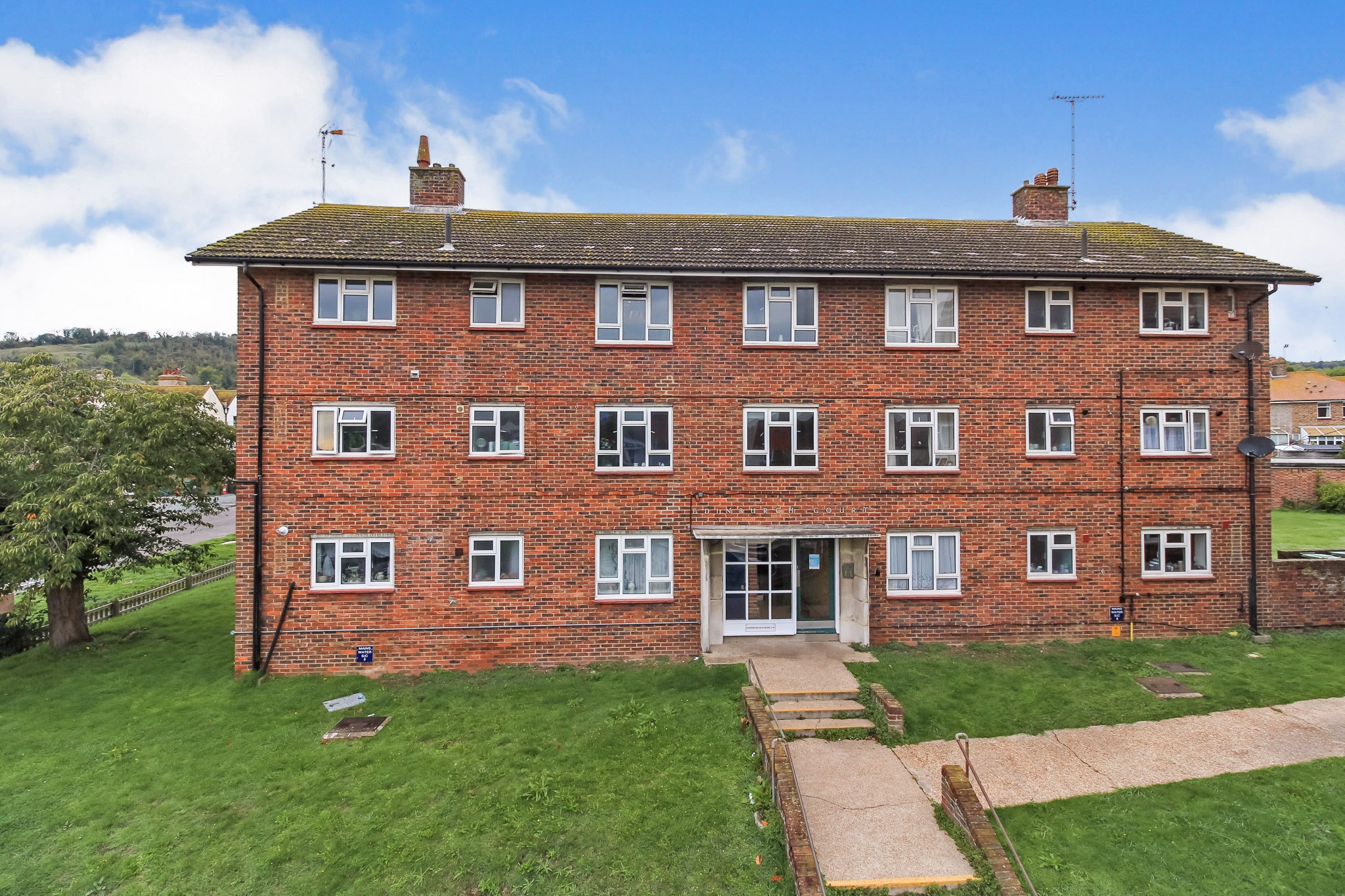 2 bedroom purpose-built flat for sale in Victoria Drive, Eastbourne ...