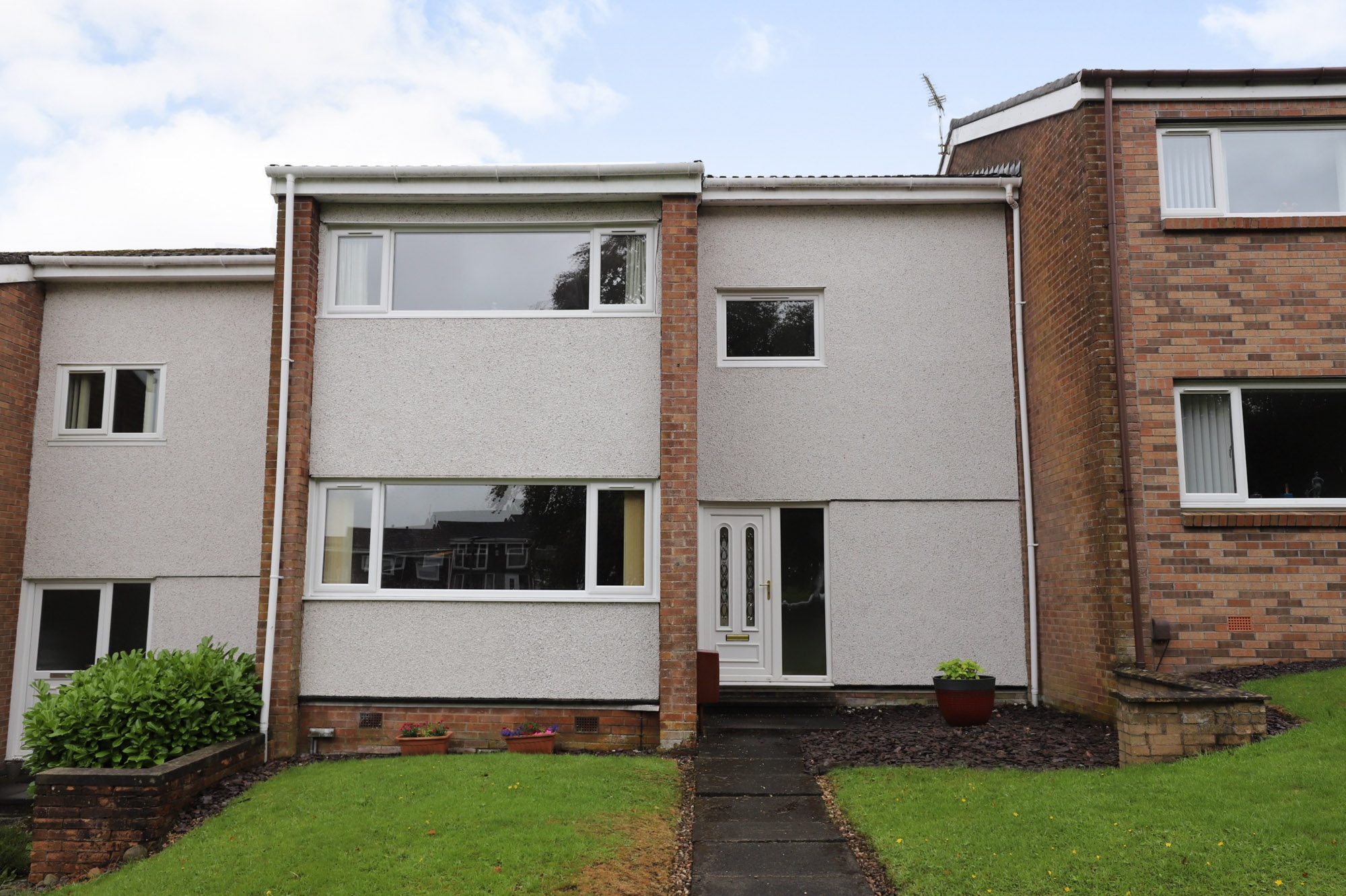 3 bedroom terraced house for sale in Coll, Glasgow, G74 2DS