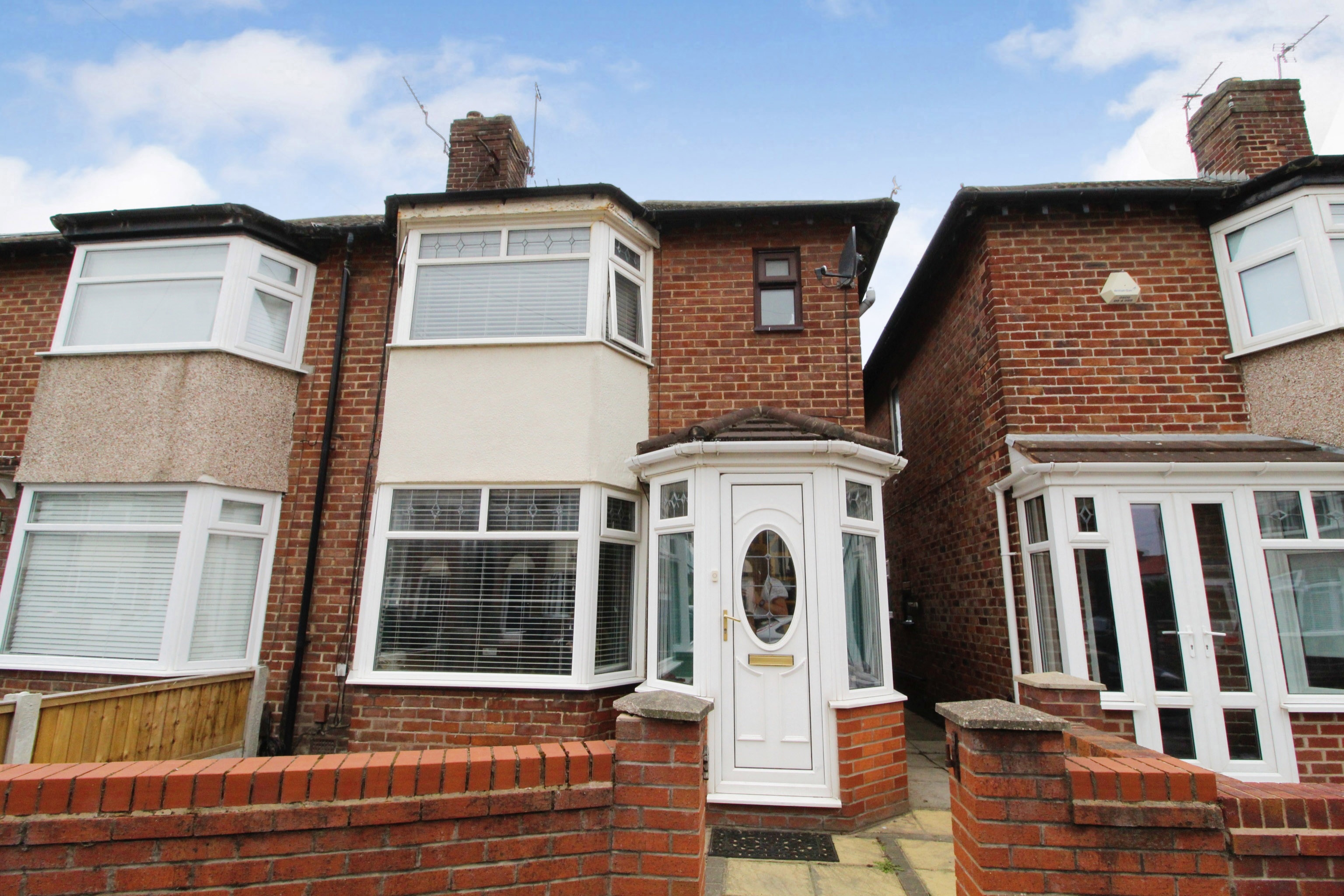 3 bedroom semi-detached house for sale in Sudbury Road, Liverpool, L22 6QR