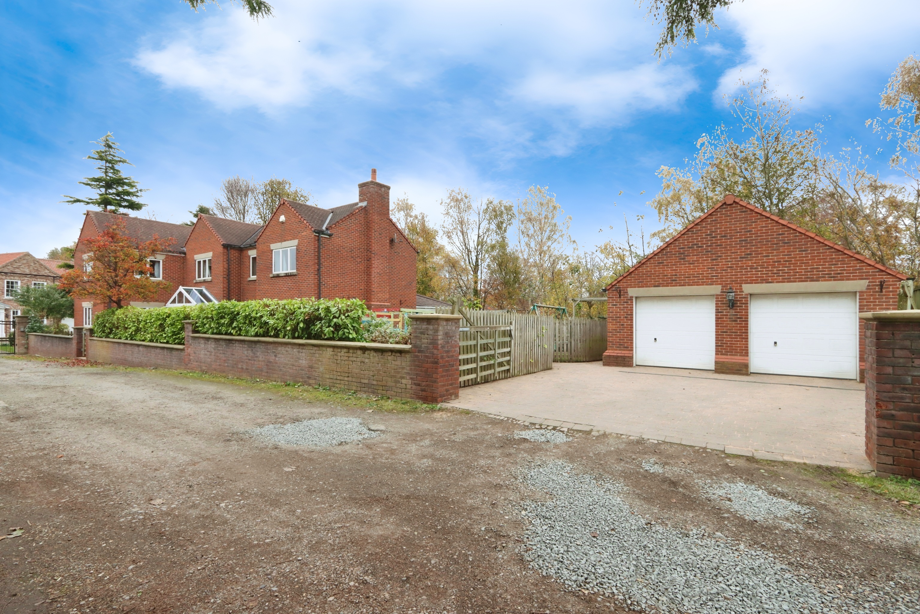 Wakefield Property For Sale | Purplebricks