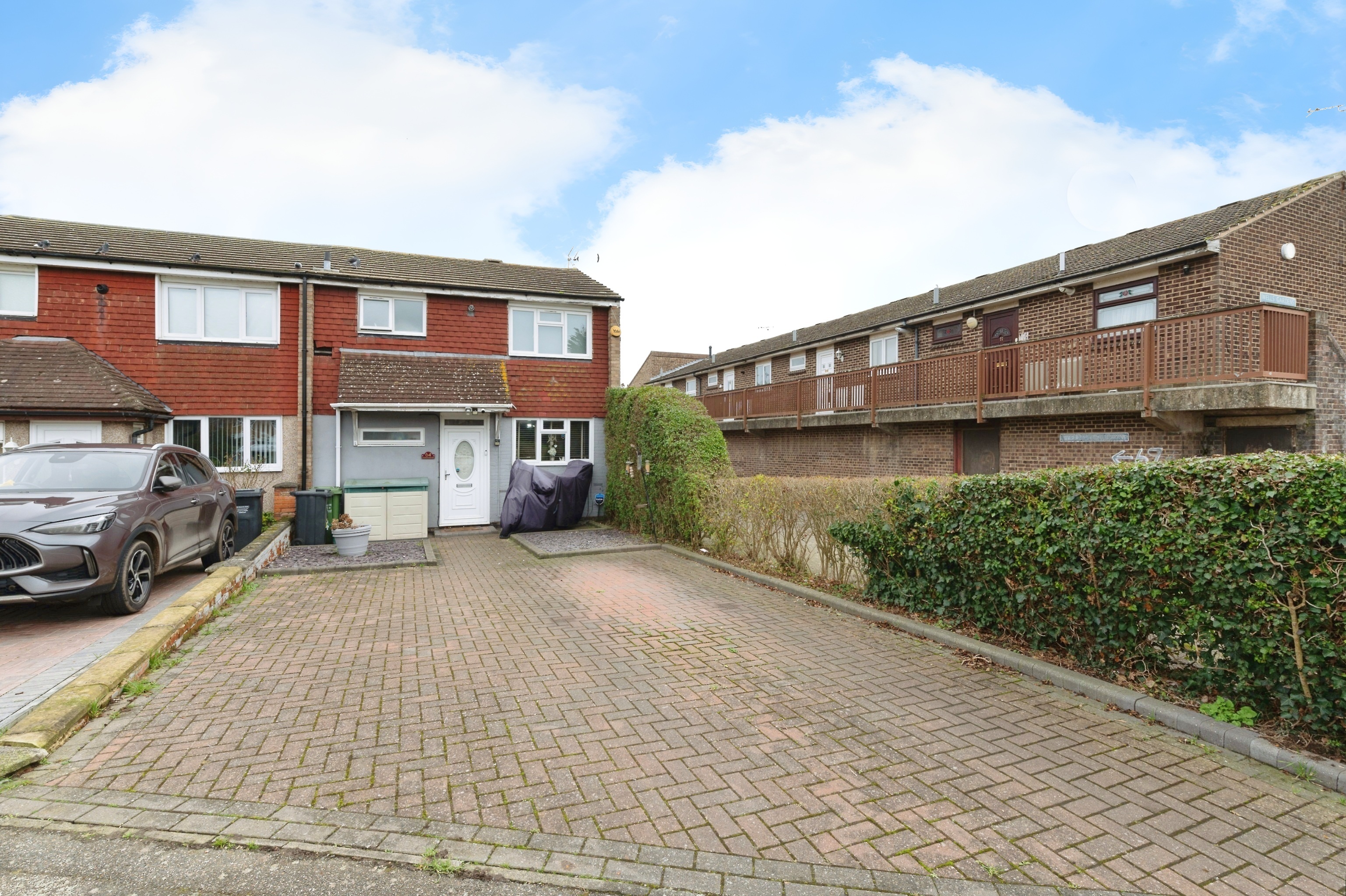 Basildon Property For Sale | Purplebricks
