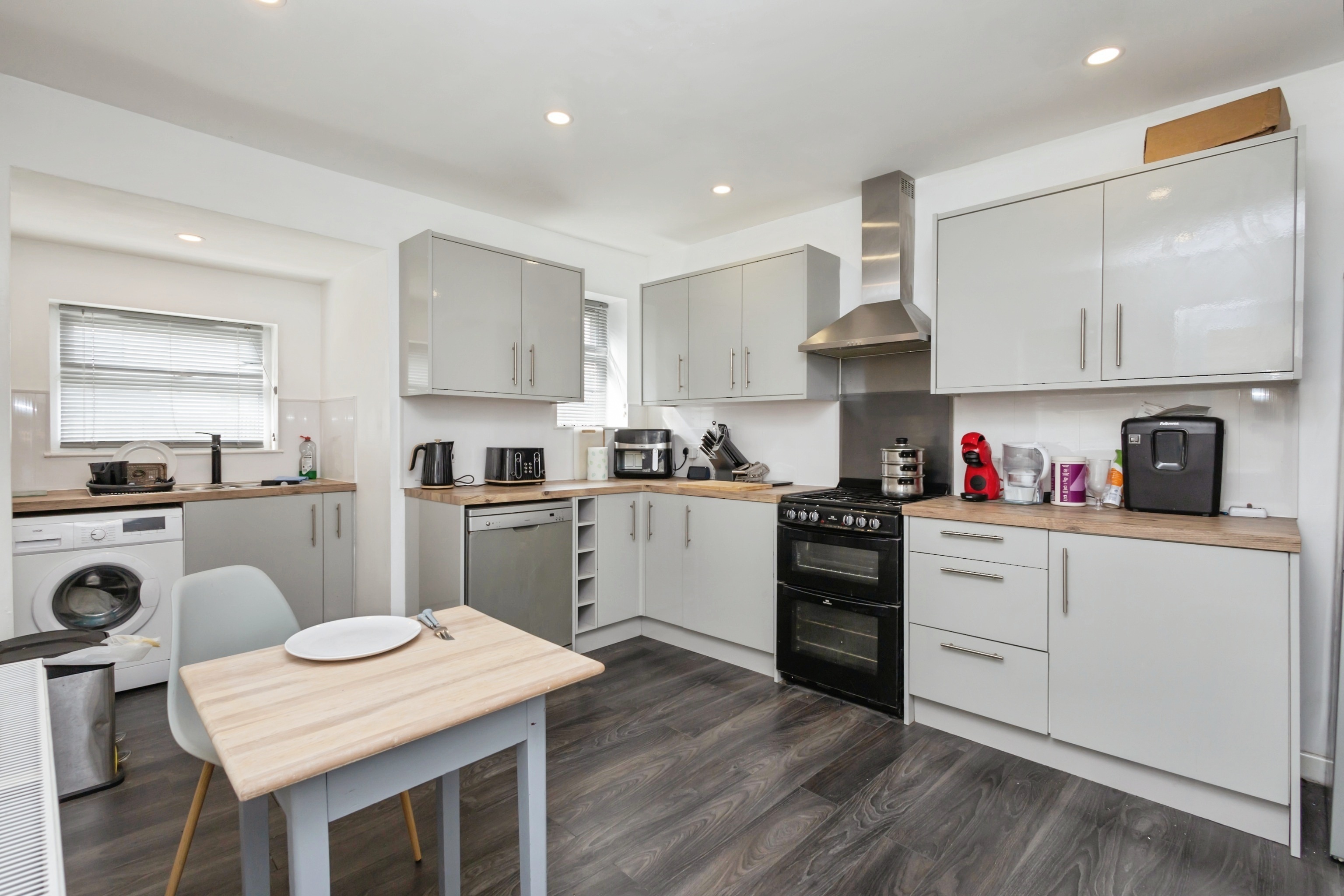 5 Houses & Flats For Sale in Saint Leonards | Purplebricks