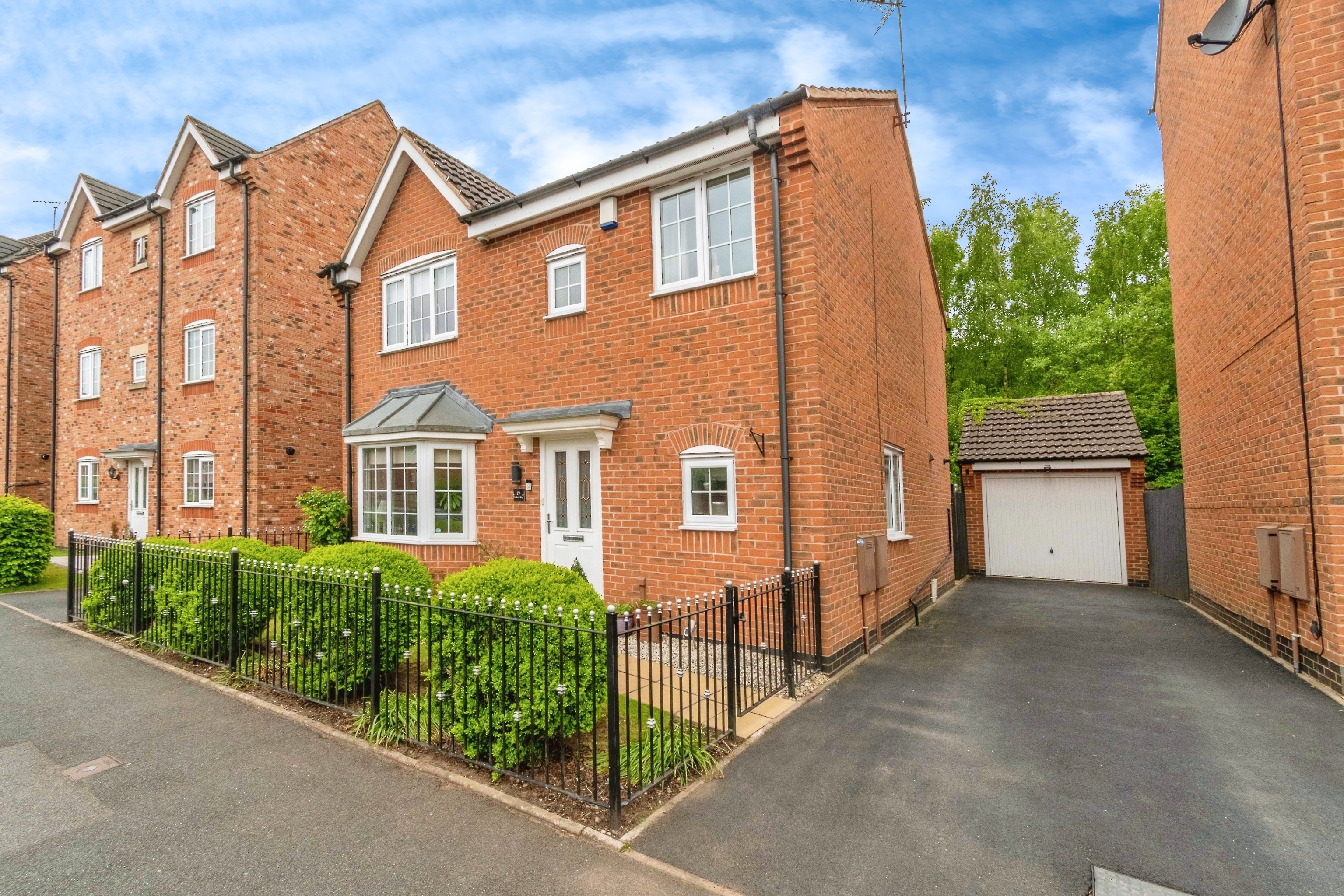 Cannock Property For Sale | Purplebricks