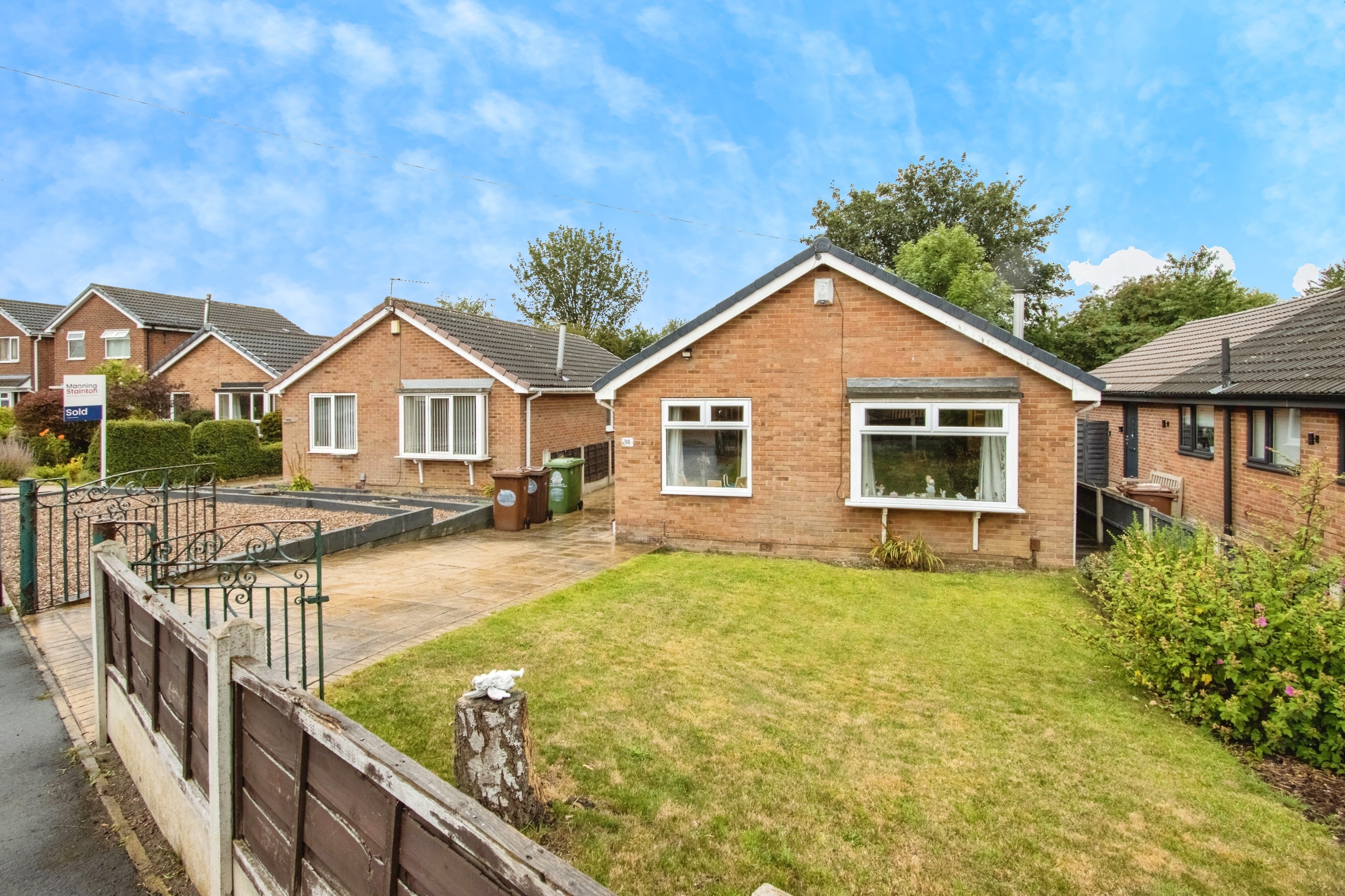 Wakefield Property For Sale | Purplebricks